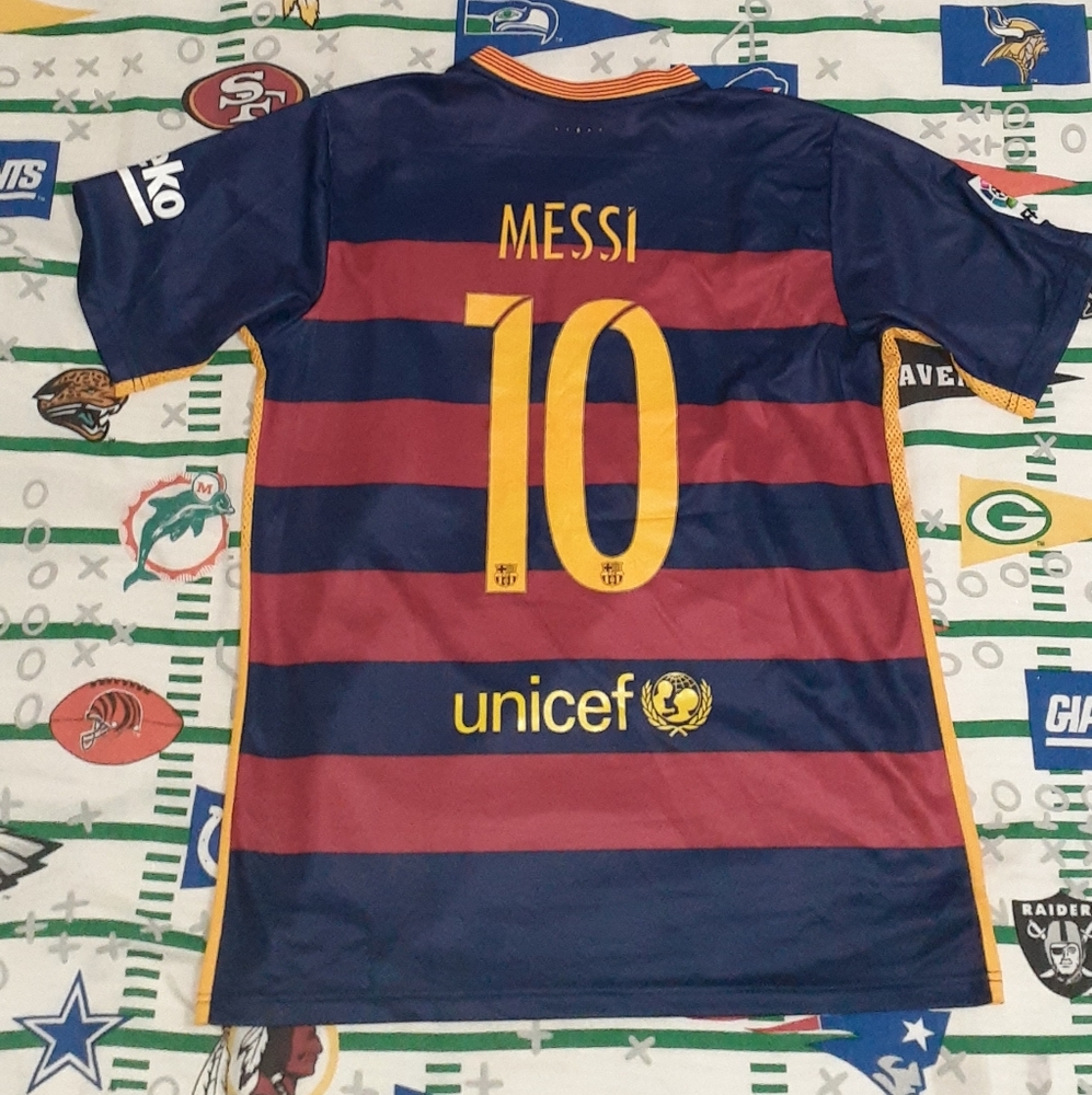 2015 Nike Lionel Messi Barcelona Vintage Soccer Jerse… - Gem